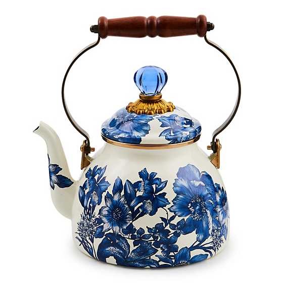 Royal English Garden 2 Quart Tea Kettle - Cornelia Park